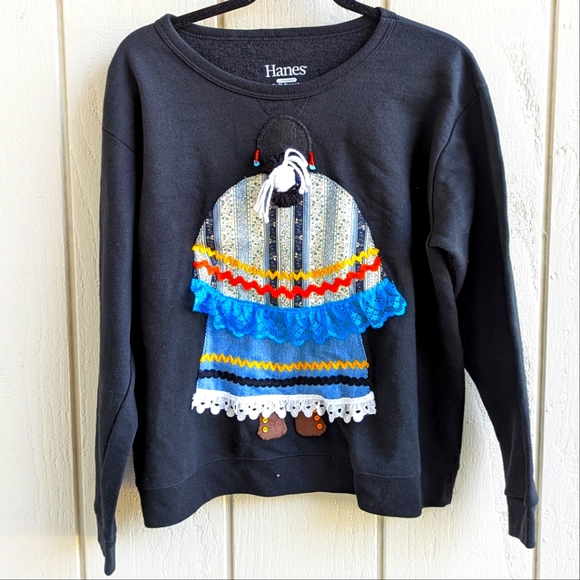 Hanes | Sweaters | Hanes Native American 3d Sweater Large | Poshmark
